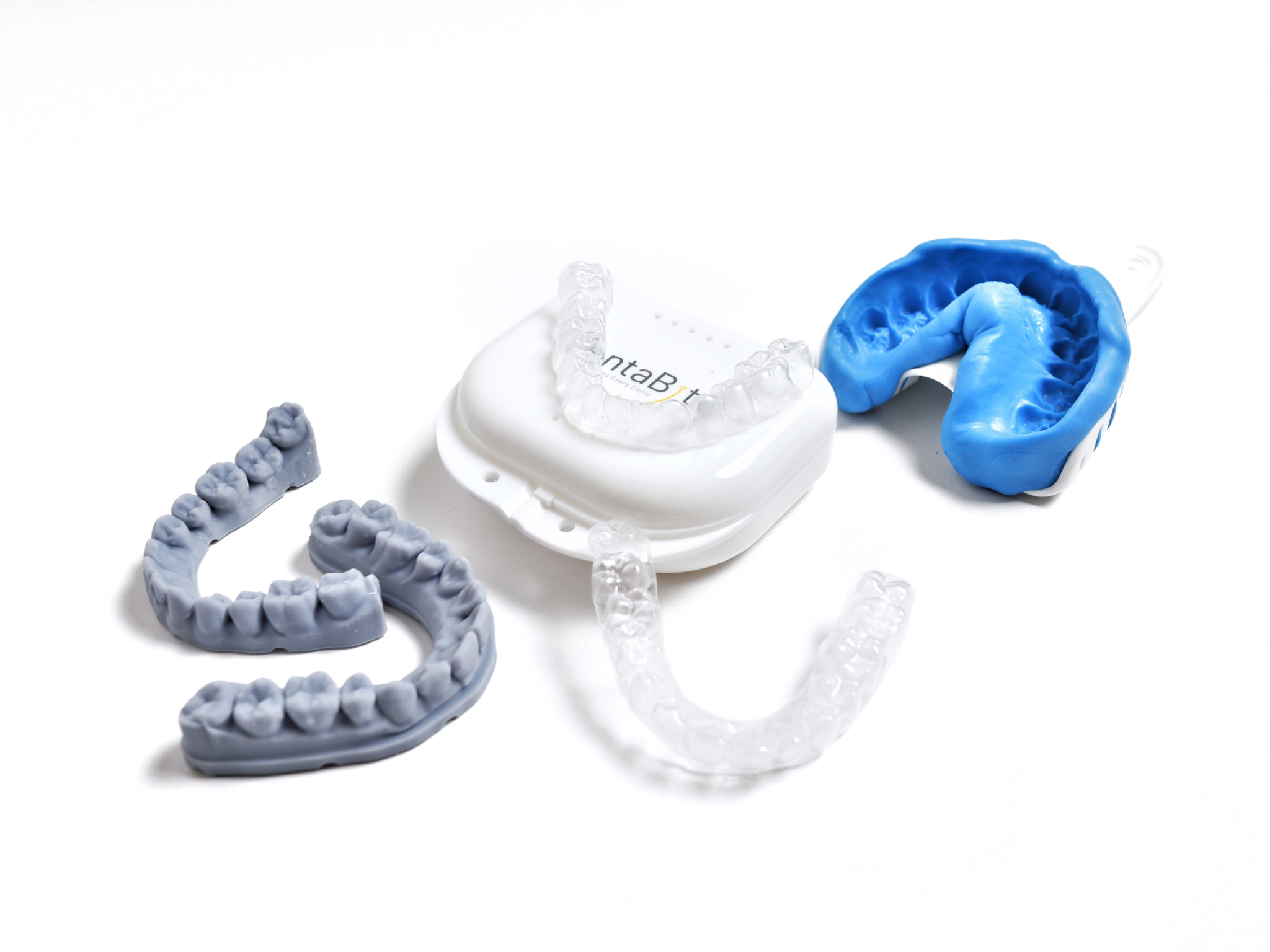 Essix Retainer – DentaByte